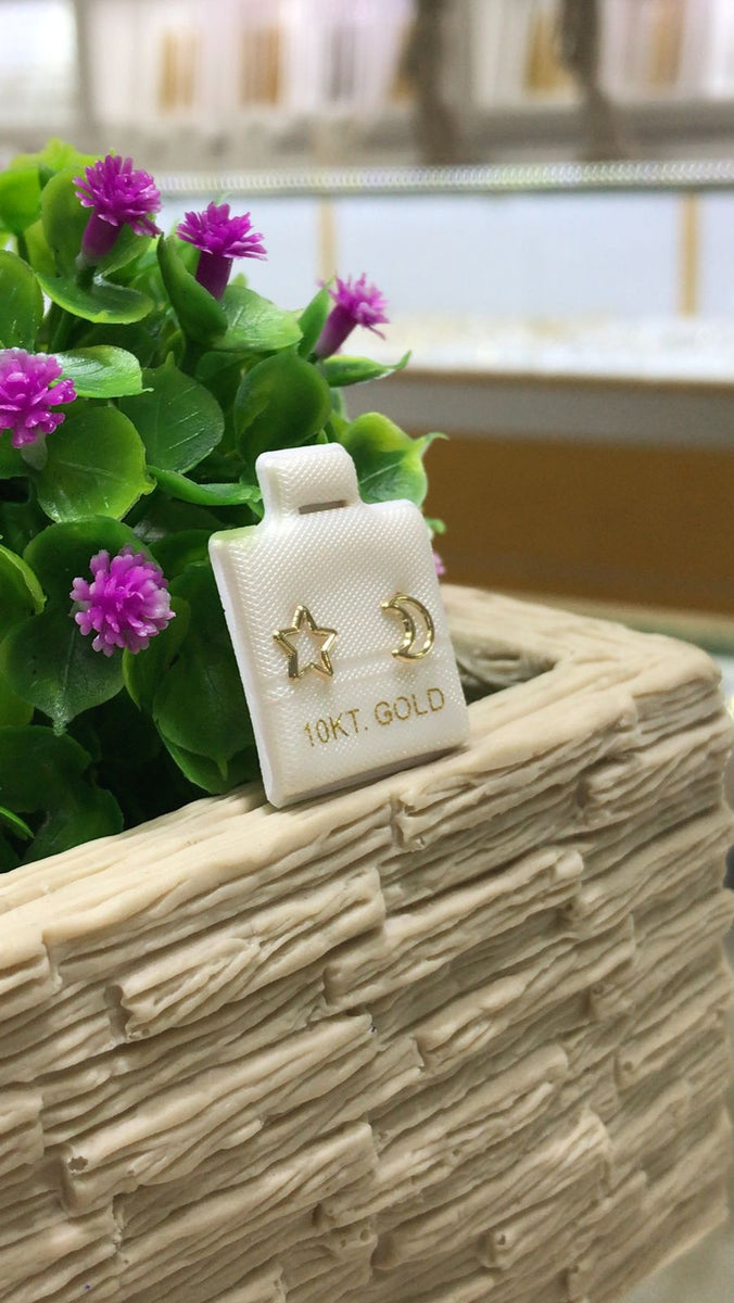 Eclipse 10k Gold studs – Puzzle Design